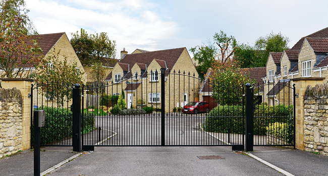 The Changing Role of Security in High-end Residential Communities ...